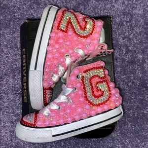 Converse | Shoes | Custom Peppa Pig Converse With Swavarski Crystals ...